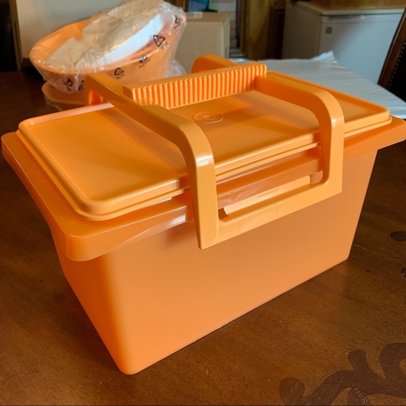 Tupperware | Storage & Organization | Tupperware Carryall Container 65l ...